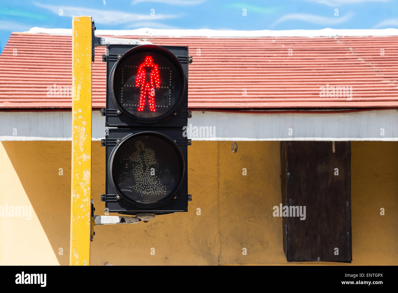 Red pedestrian traffic light in the city Stock Photo - Alamy