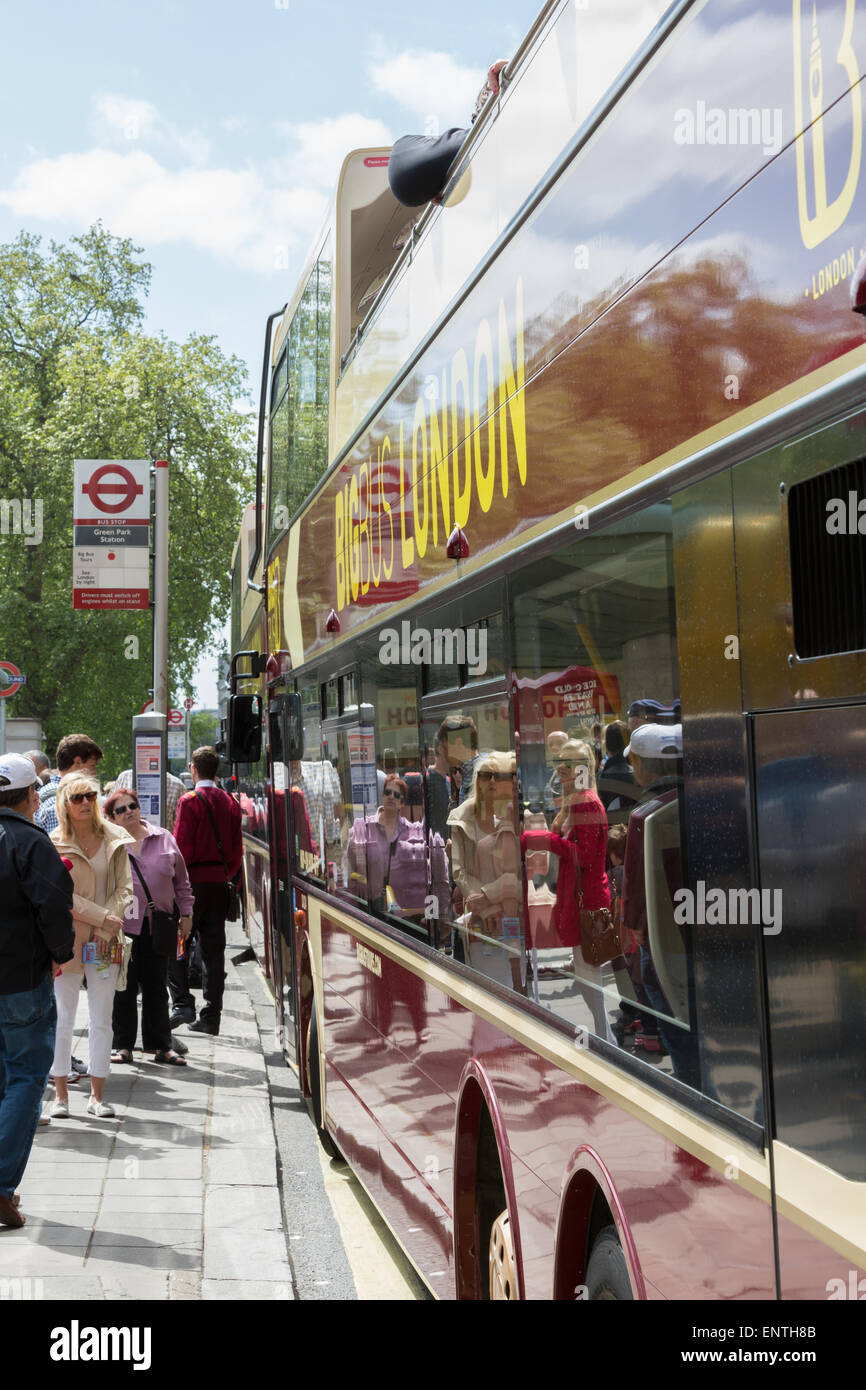 Big Bus tour London Stock Photo - Alamy