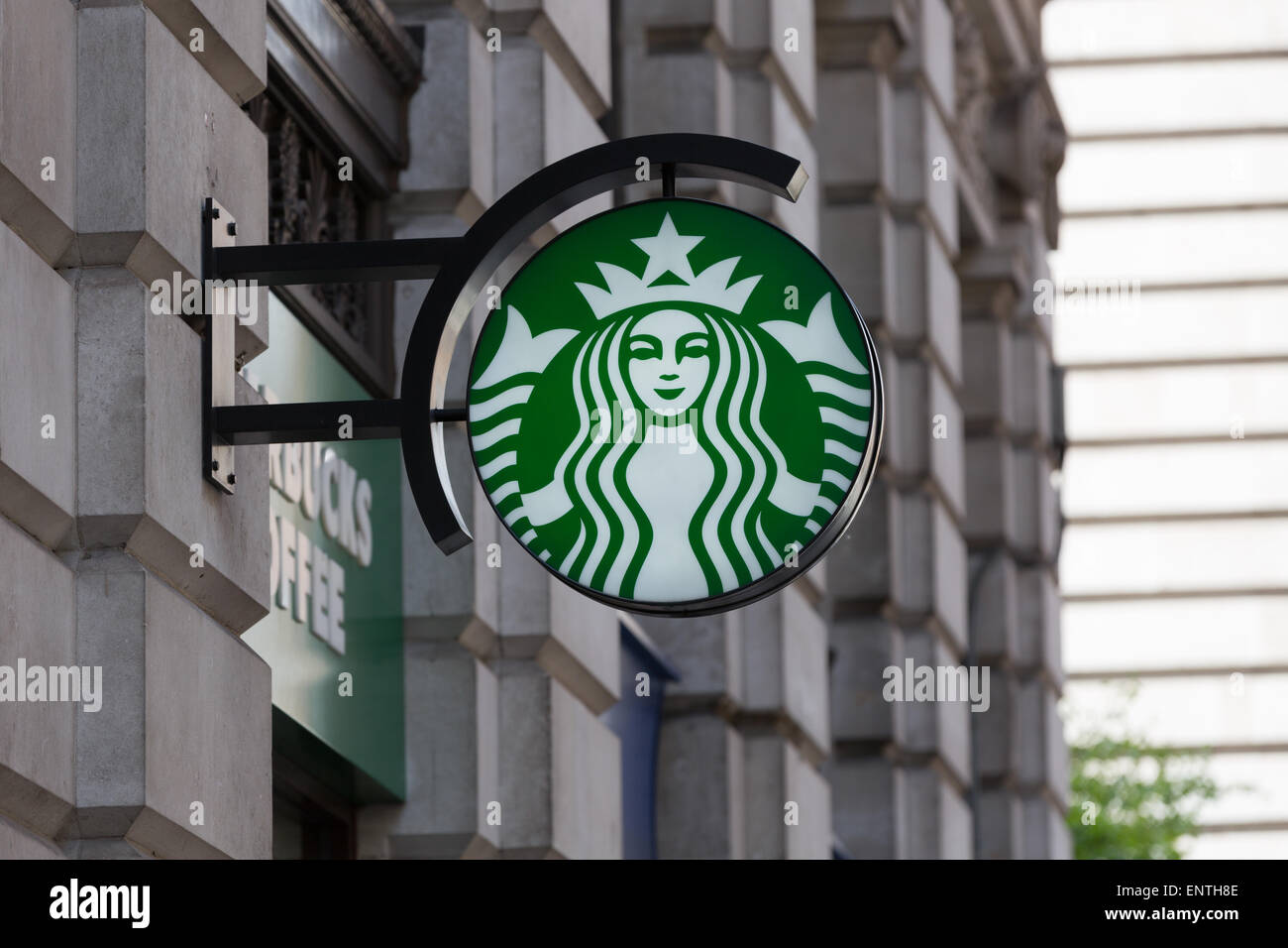 Starbucks green logo sign Stock Photo - Alamy