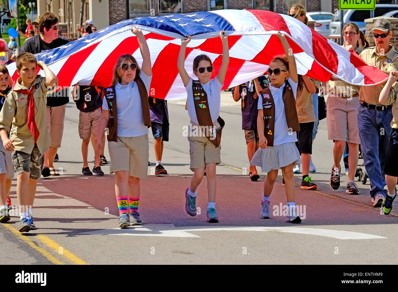 Children march with American Flag in an Independence Day July 4th ...