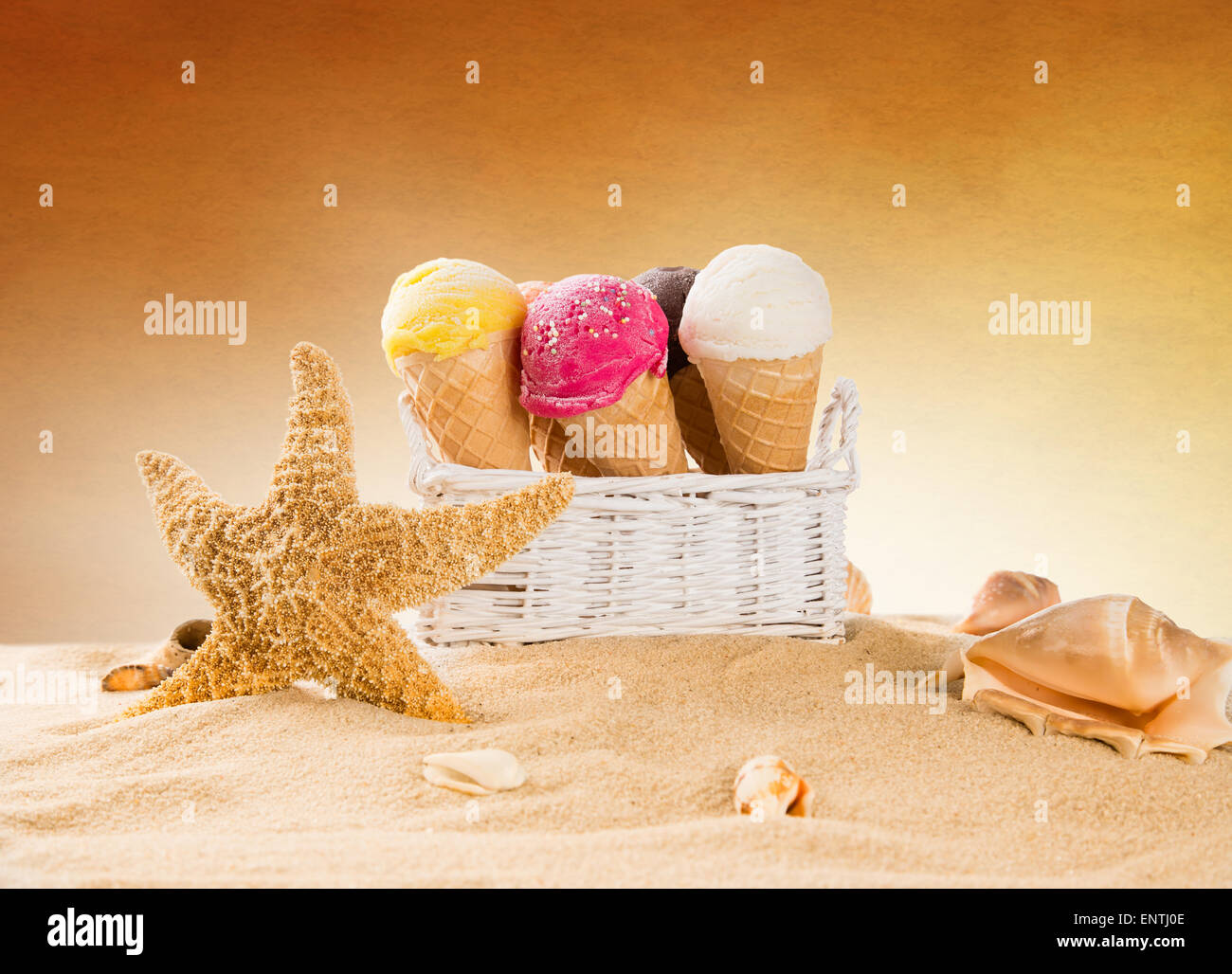 Summer icecream on beach hi-res stock photography and images - Alamy