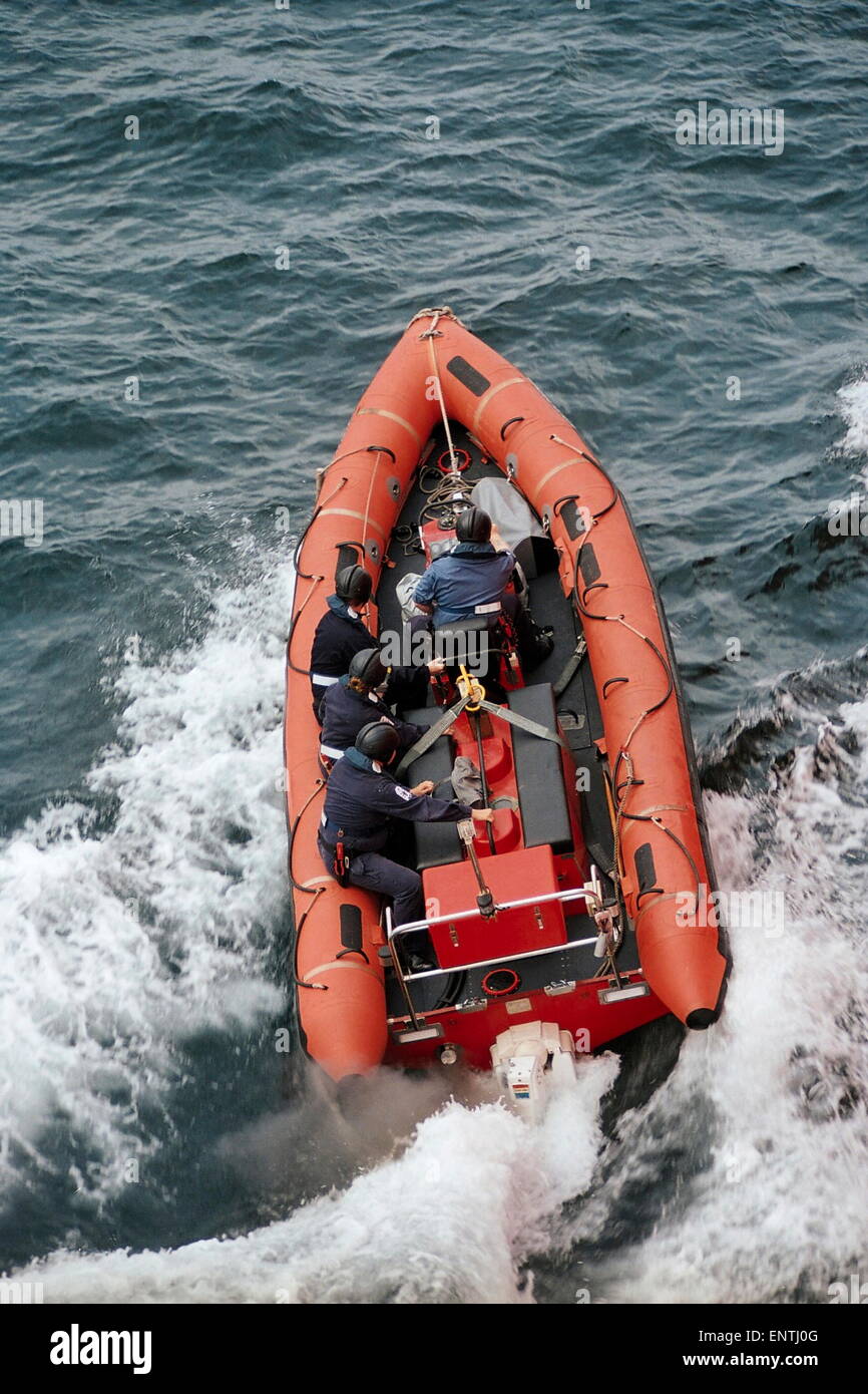 Rigid hull inflatable boat hi-res stock photography and images - Alamy