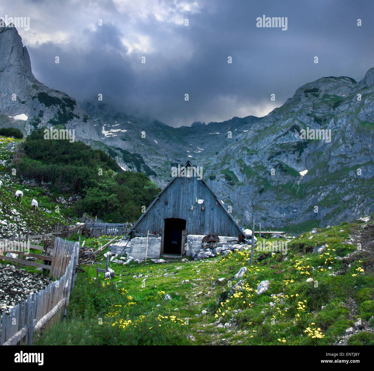 Shepherd home on Durmitor Stock Photo - Alamy