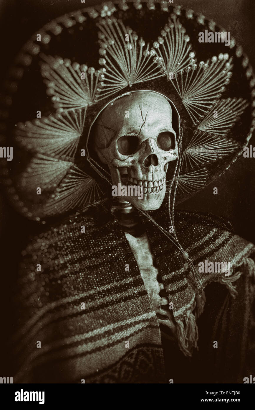 Mexican Bandit Skeleton High Resolution Stock Photography and Images ...