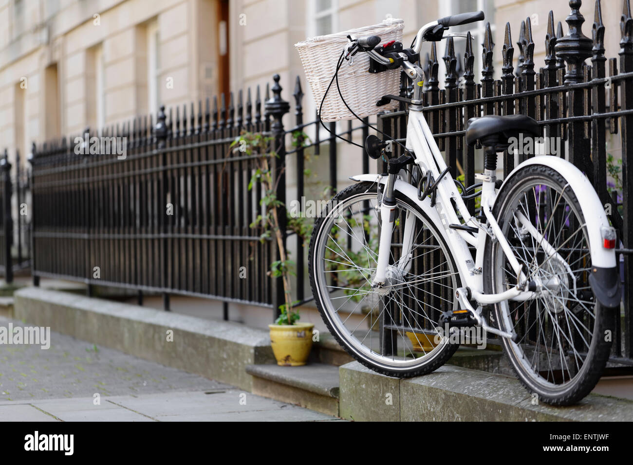 Bikes against a fence hi-res stock photography and images - Alamy