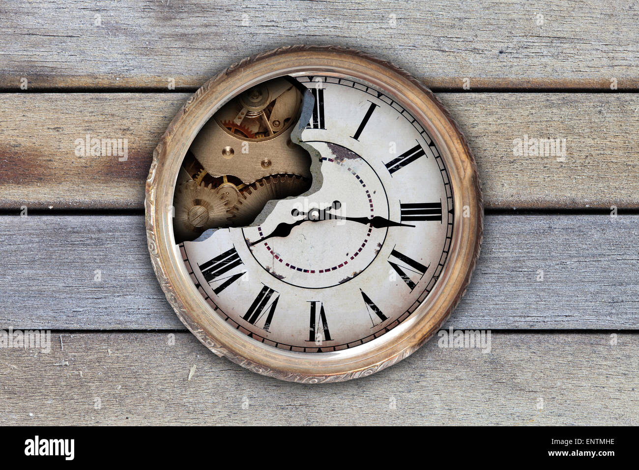 Broken clock inside hi-res stock photography and images - Alamy