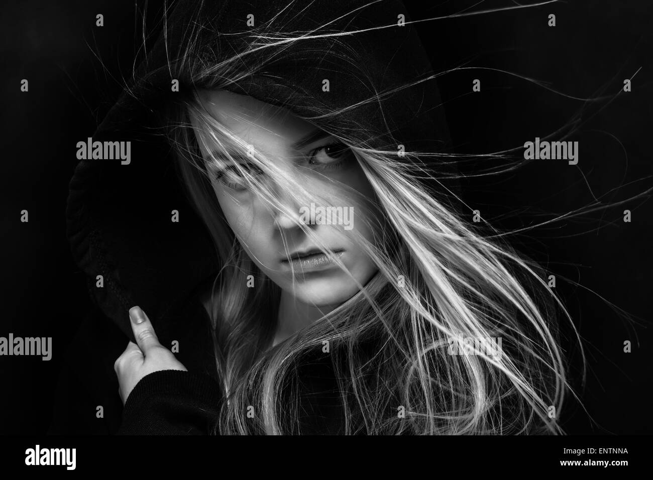 Black woman face scared Black and White Stock Photos & Images - Alamy