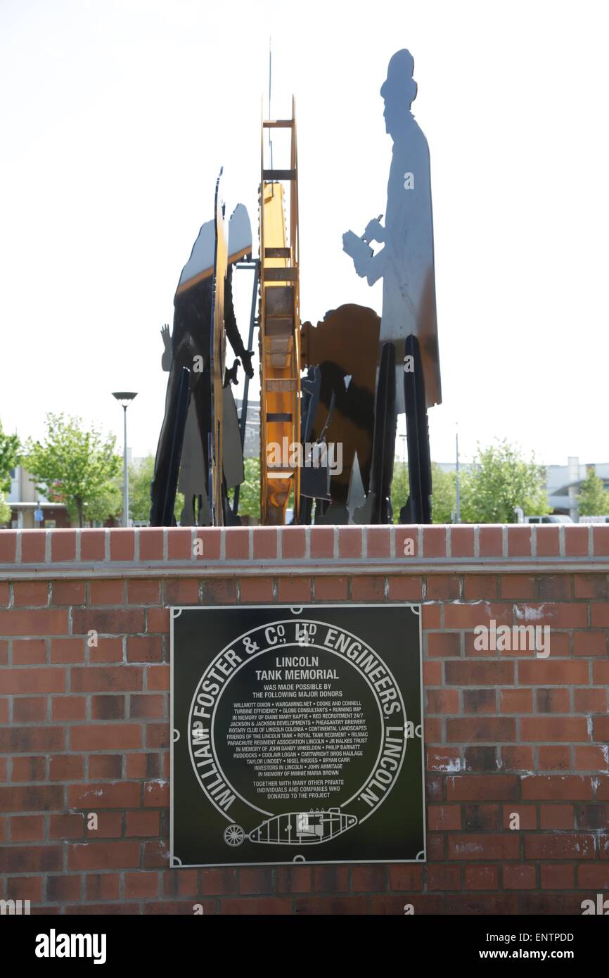 Lincoln Tank Memorial, Tritton Road Roundabout, Lincoln, Lincolnshire ...