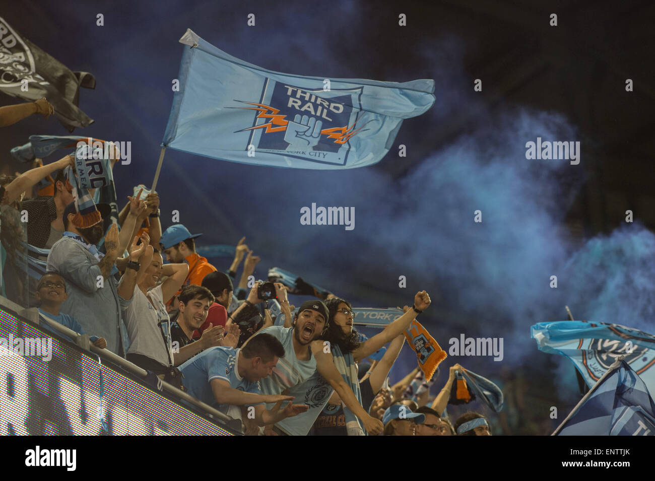 New york city fc supporters hi-res stock photography and images - Alamy