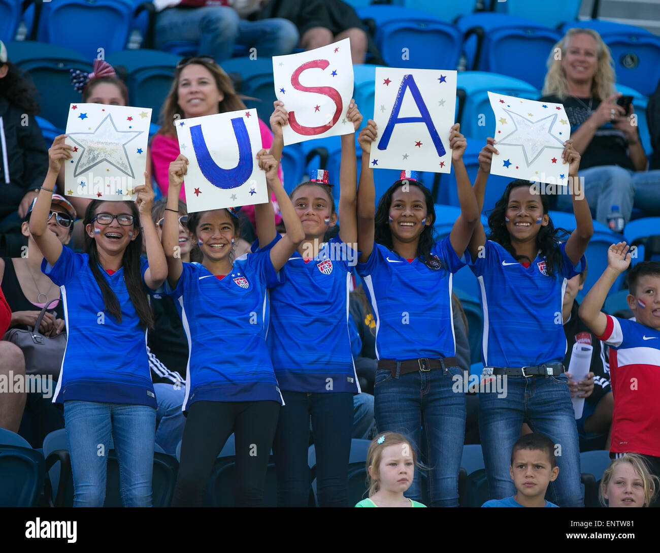 Sport fans signs hi-res stock photography and images - Alamy