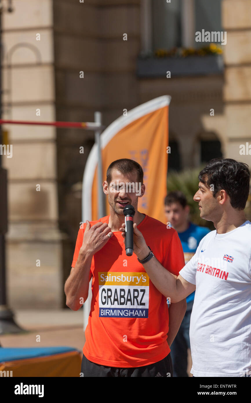 Victoria Square, Birmingham, UK.11th May 2015.Robbie Grabarz answering ...