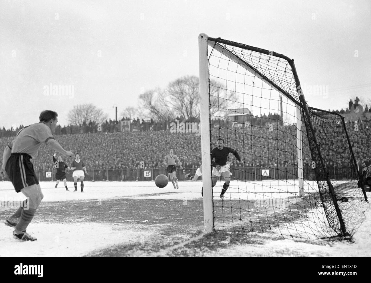 FA Cup. Norwich City v. Manchester United. 10th January 1959 Stock ...