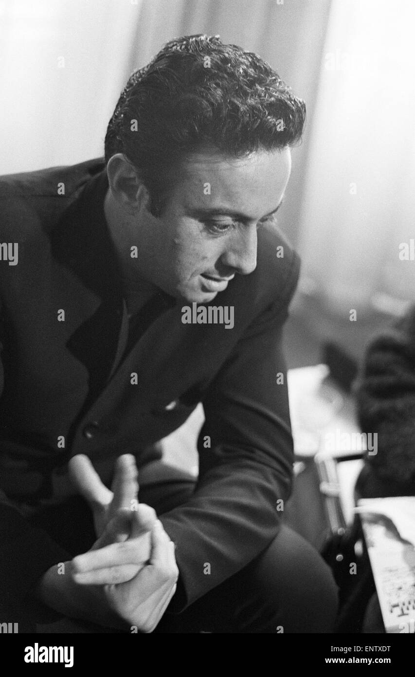 Bruce bruce comedian Black and White Stock Photos & Images - Alamy