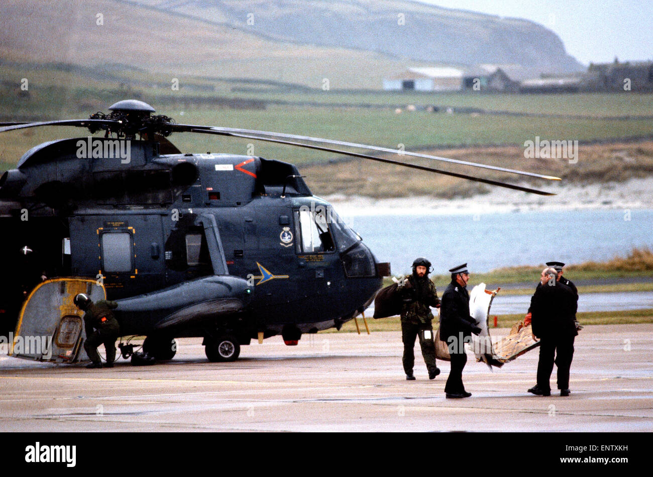 Chinook helicopter crash 1986 High Resolution Stock Photography and ...