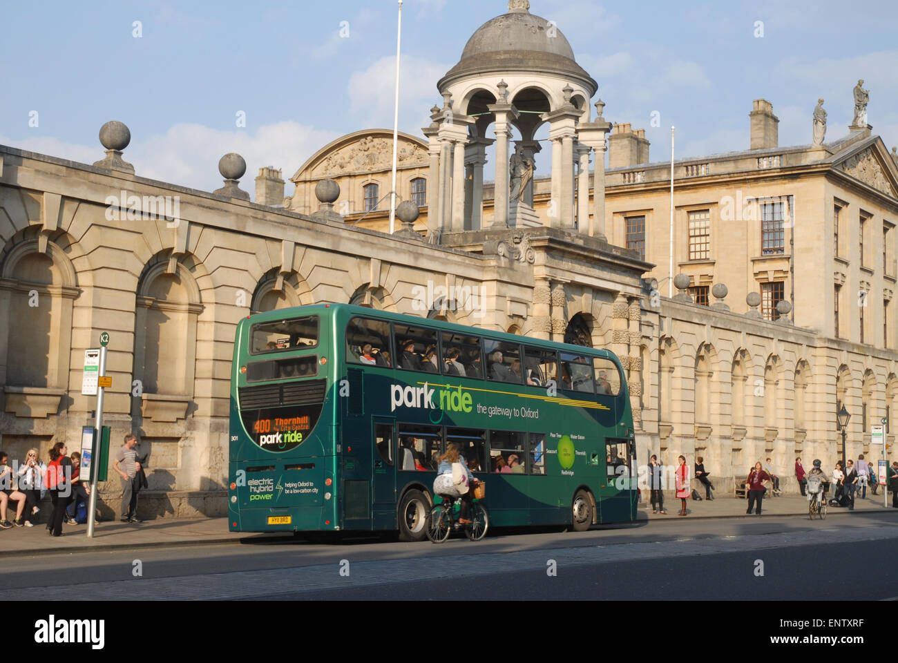 Park and ride bus stop hi-res stock photography and images - Alamy