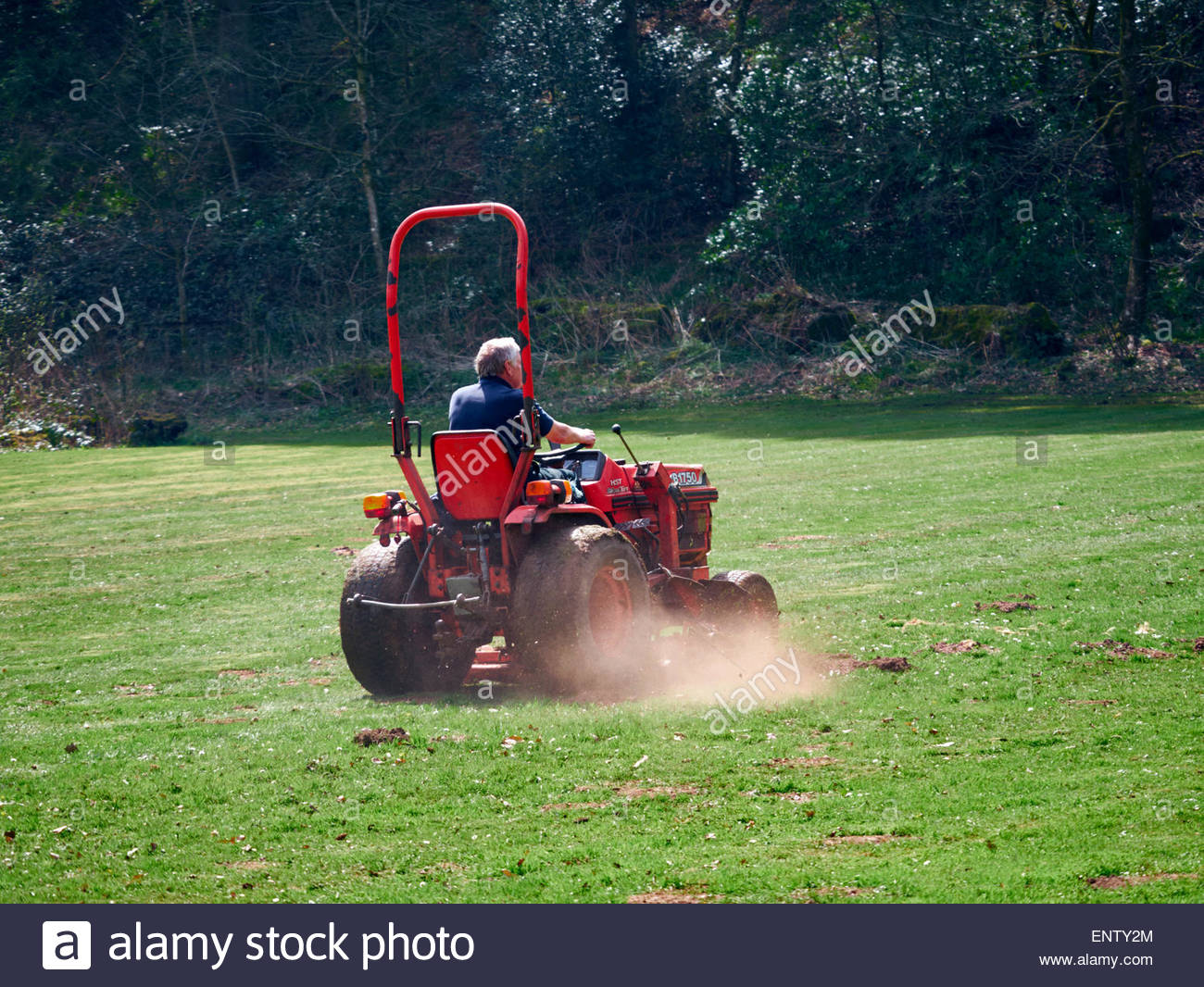 Grass Cutter Machine Stock Photos & Grass Cutter Machine Stock Images ...