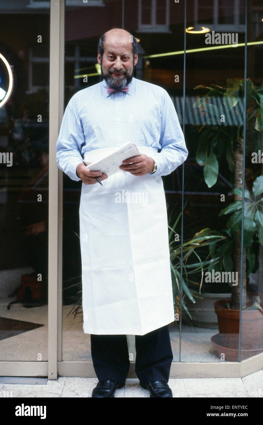 Mp clement freud hi-res stock photography and images - Alamy