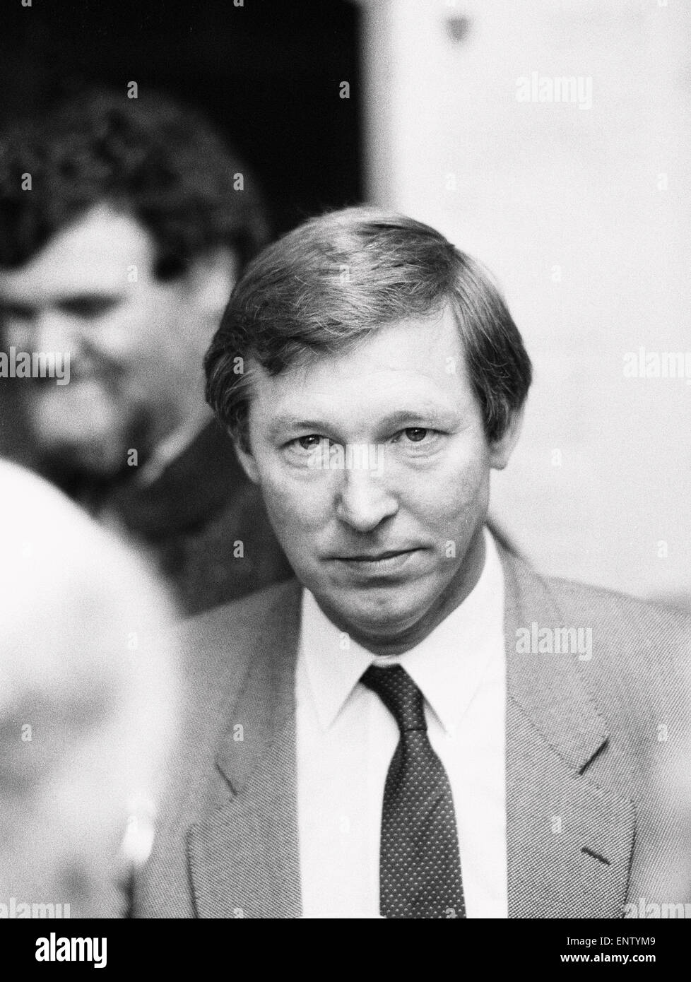 Alex ferguson manchester united 1986 hi-res stock photography and ...