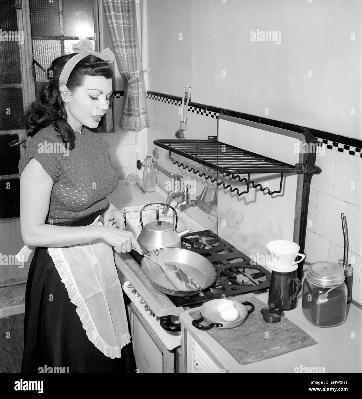 Kitchen photos Black and White Stock Photos & Images - Alamy