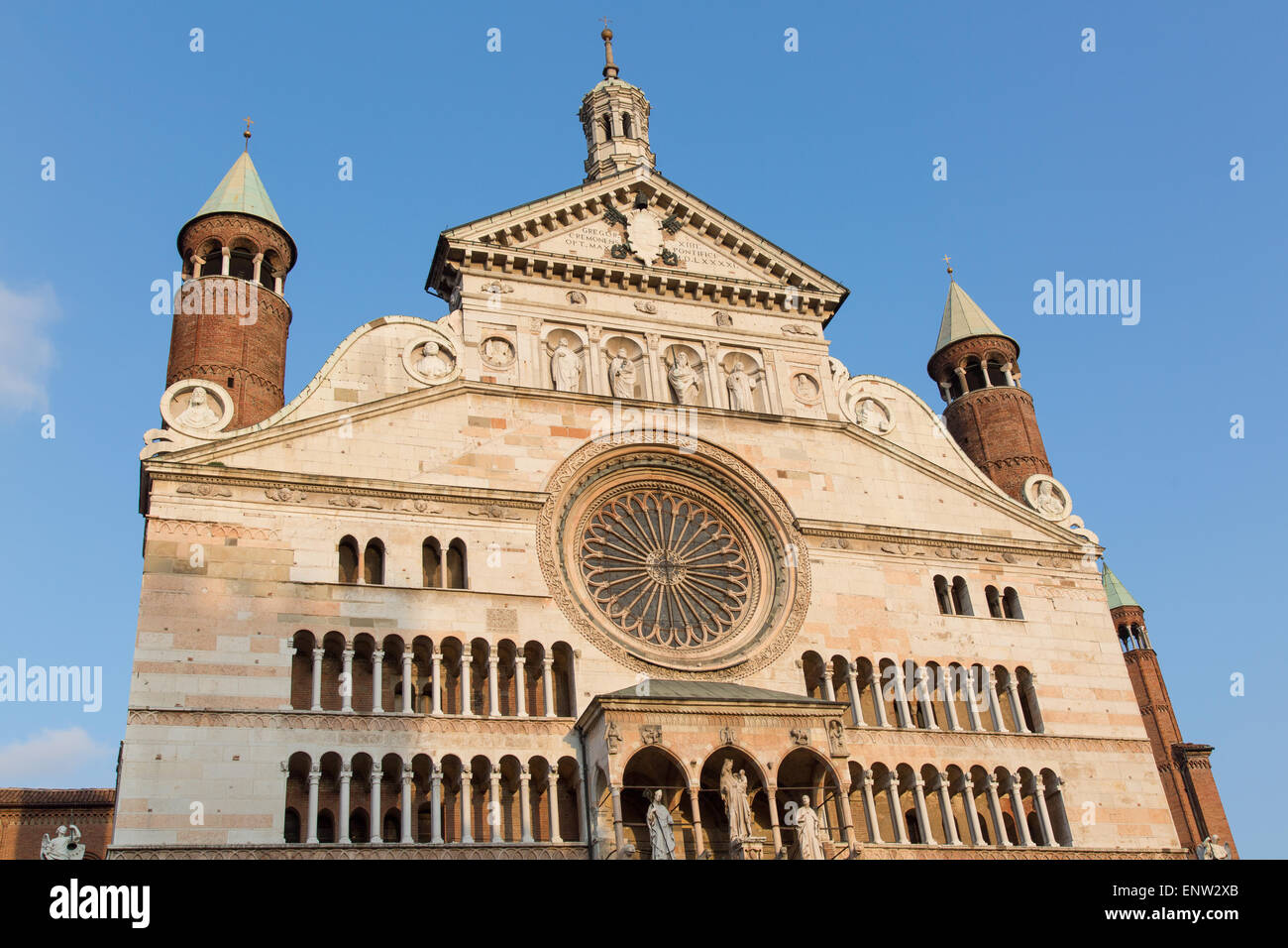 the majestic Cathedral of Cremona Stock Photo - Alamy