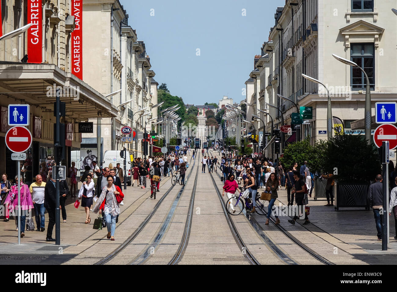 Tours tramway hi-res stock photography and images - Alamy
