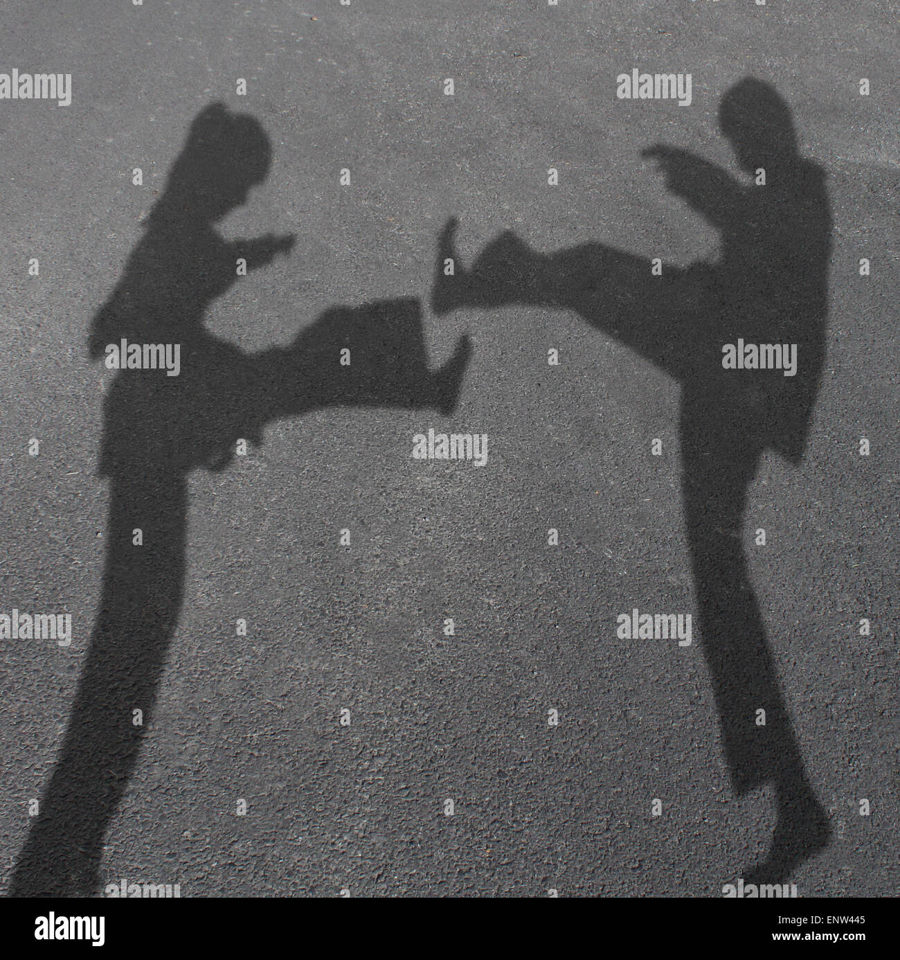 Girl with leg cast hi-res stock photography and images - Alamy