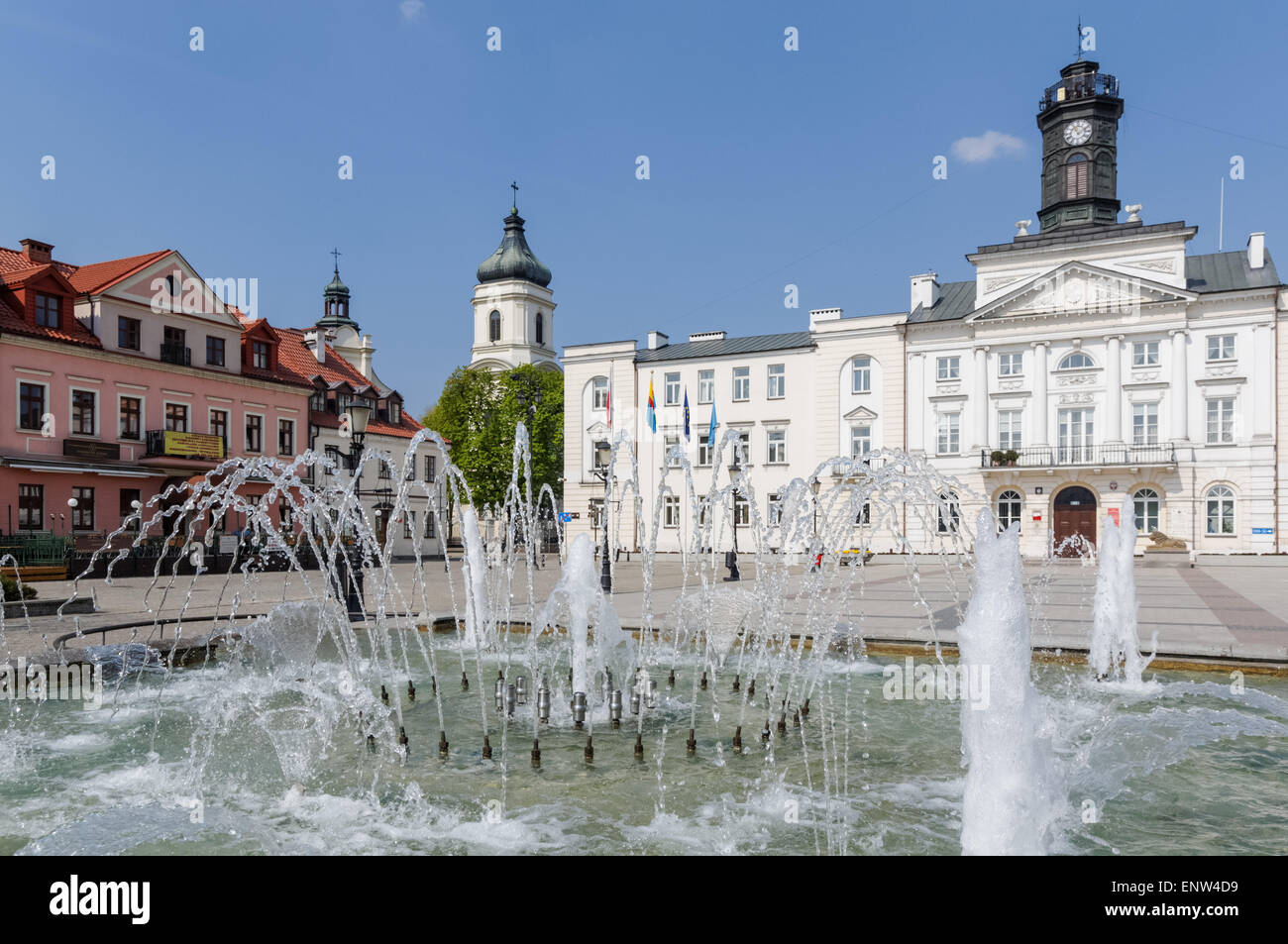 The Old Market Square with fountain and the Neo-Classical town hall in ...