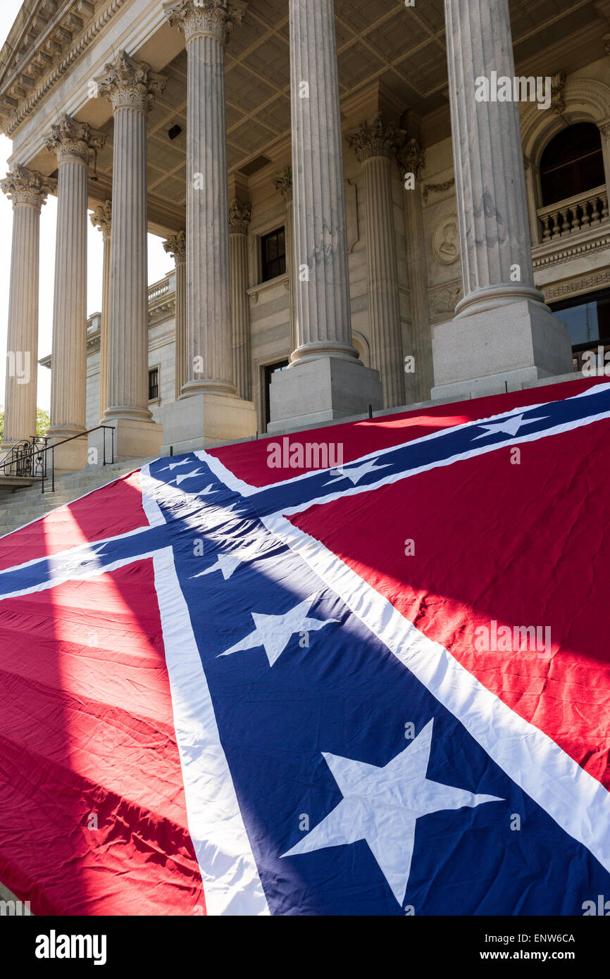 A gigantic Confederate flag is positioned on the steps of the South ...