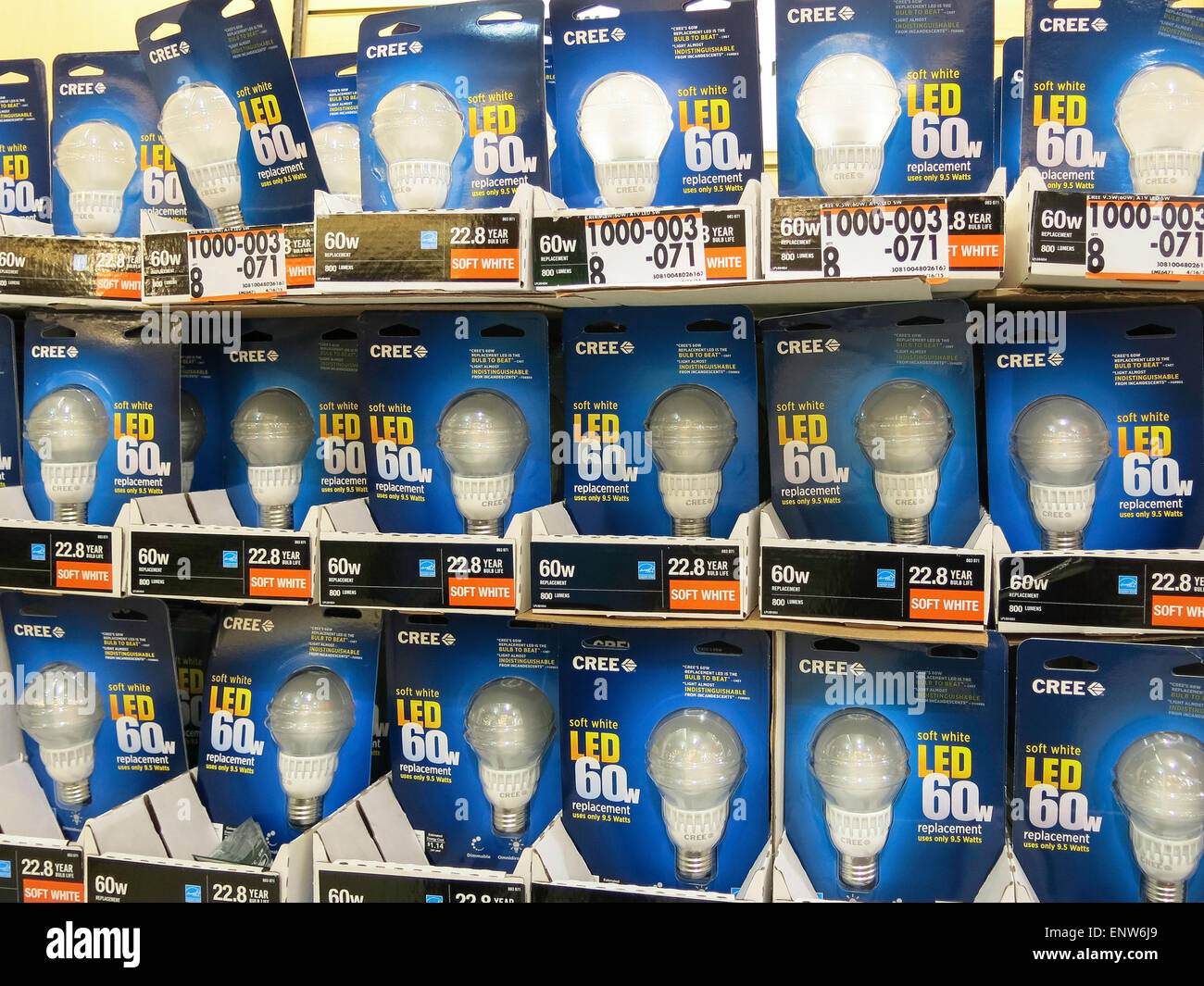 60 watt led bulb hi-res stock photography and images - Alamy