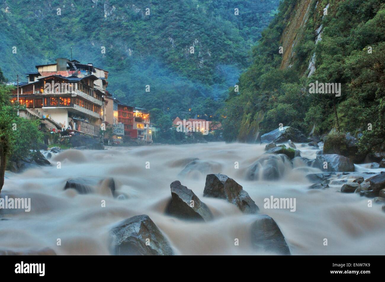 Peru machu picchu aguas caliente hi-res stock photography and images ...