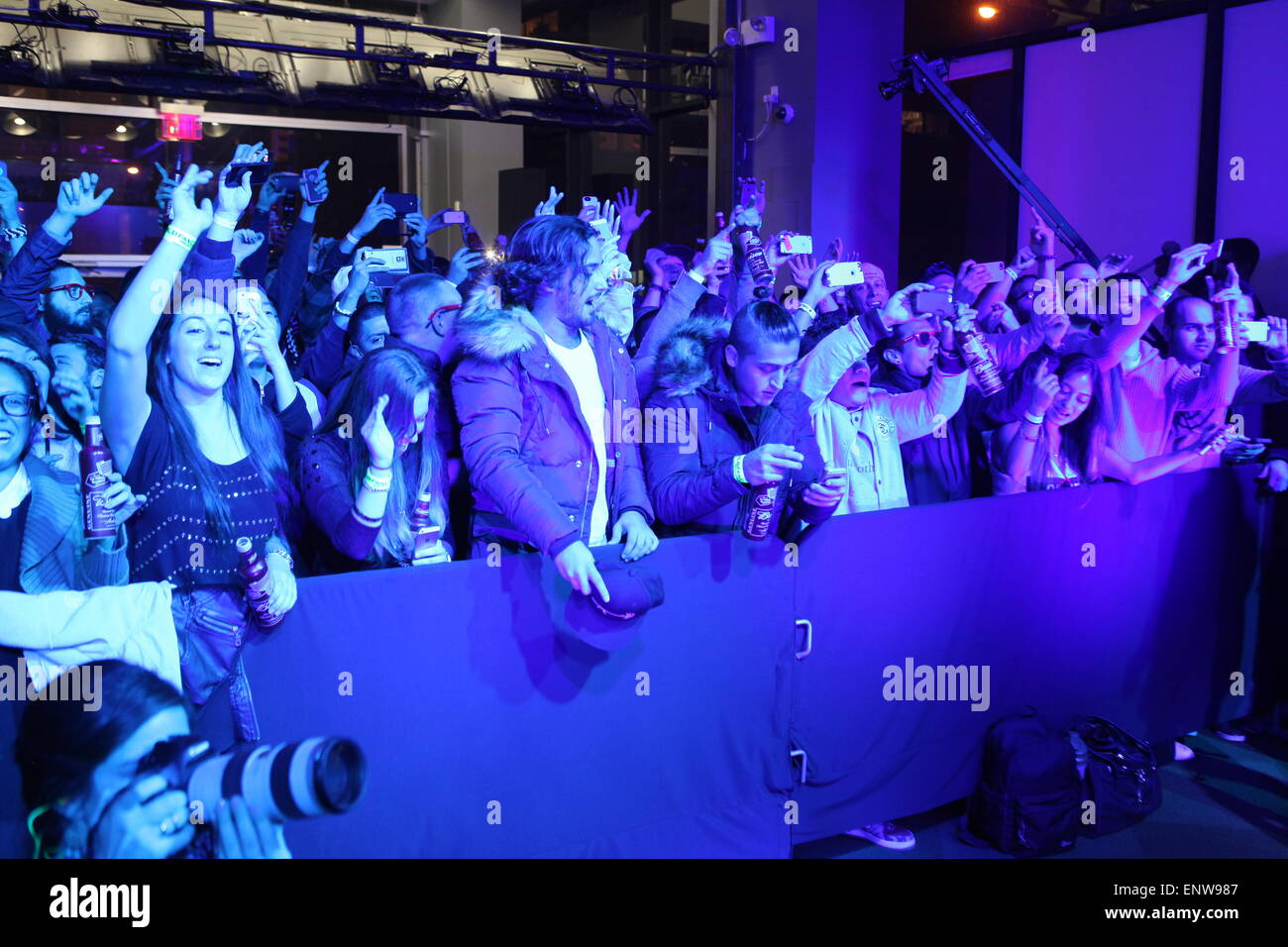 MLB Fan Cave Presents with Budwiser Concert Series with DJ Alesso ...