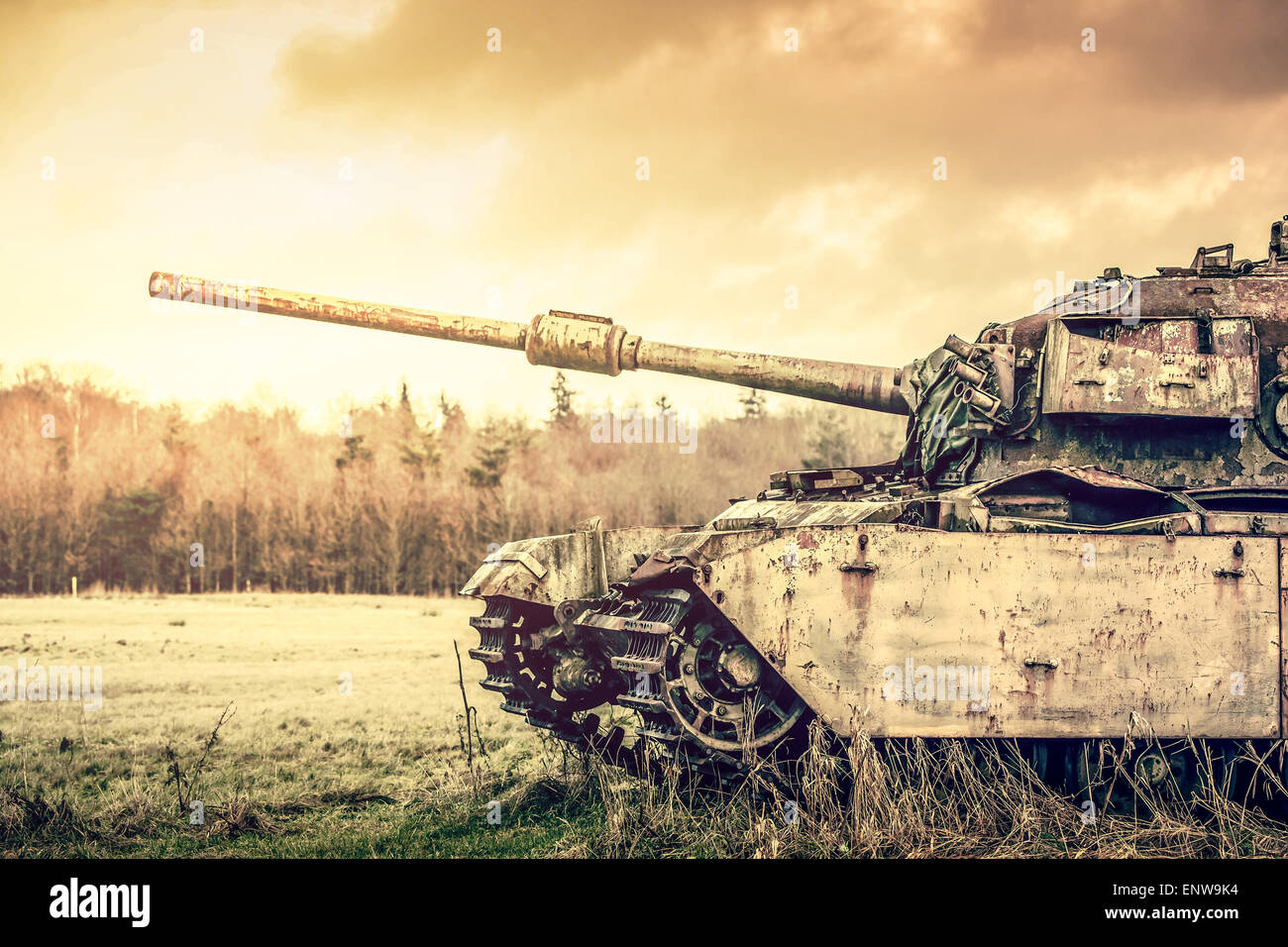 Tank bosnia hi-res stock photography and images - Alamy