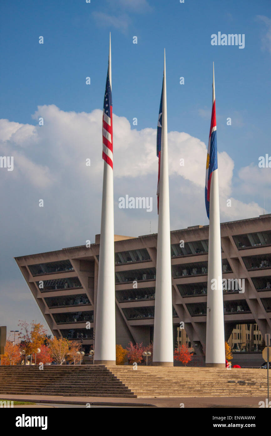 Flag Poles at Dallas City Hall Stock Photo - Alamy