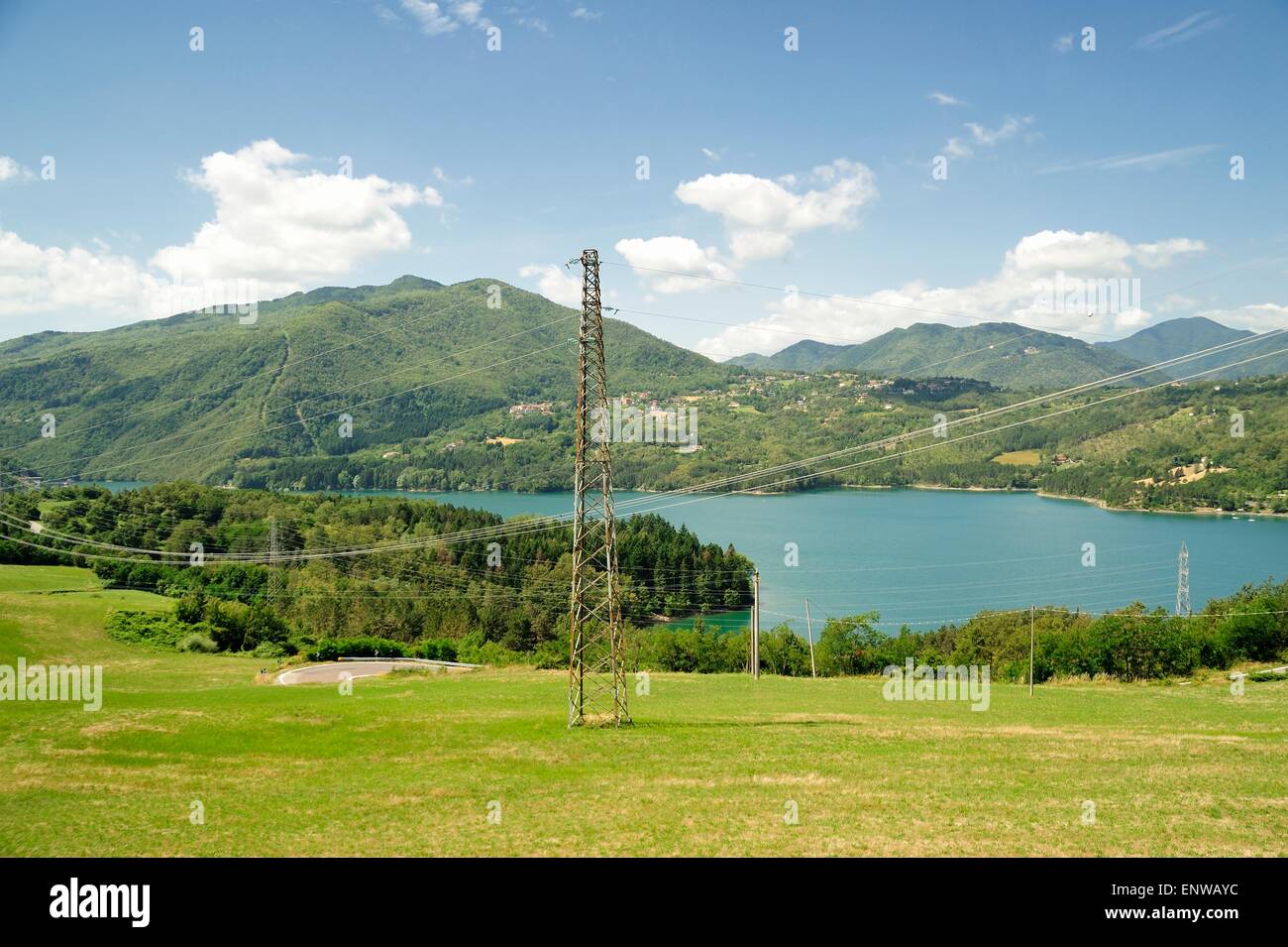 Italian countryside hi-res stock photography and images - Alamy