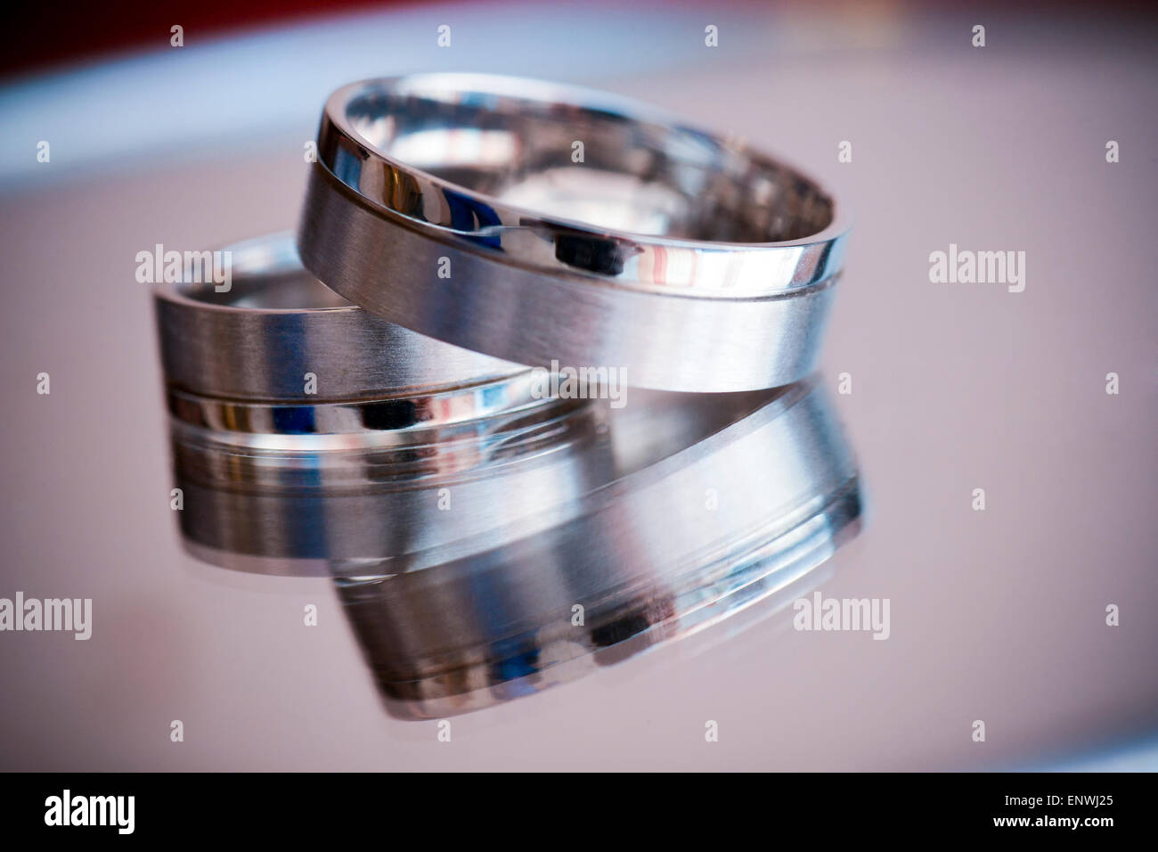 Silver anniversary couple hi-res stock photography and images - Alamy
