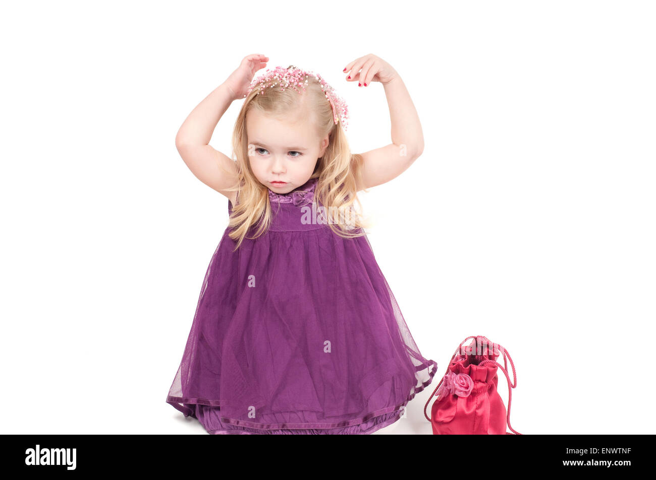 Children in rags hi-res stock photography and images - Alamy