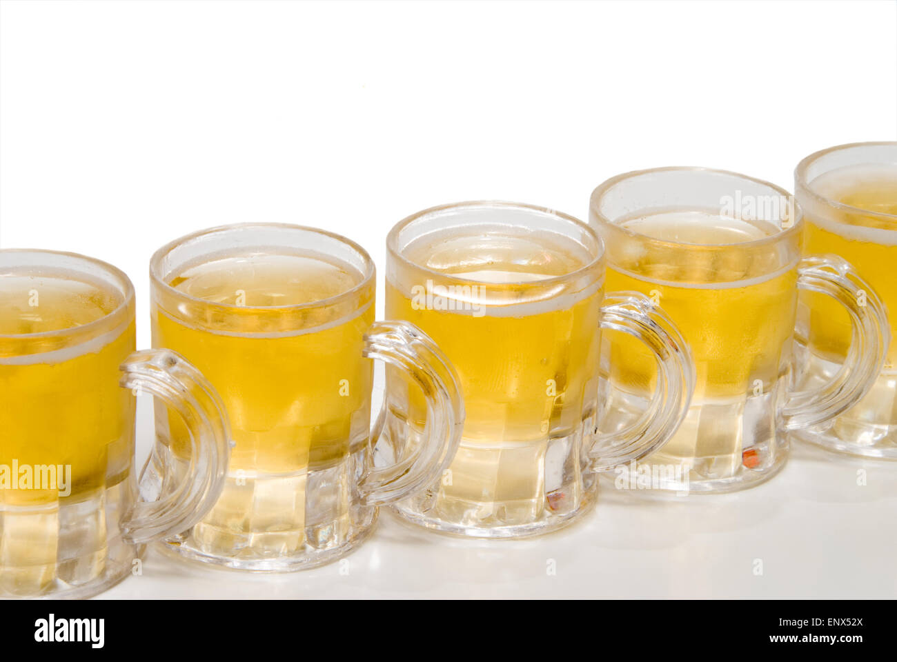 Beer mugs cheers hi-res stock photography and images - Alamy