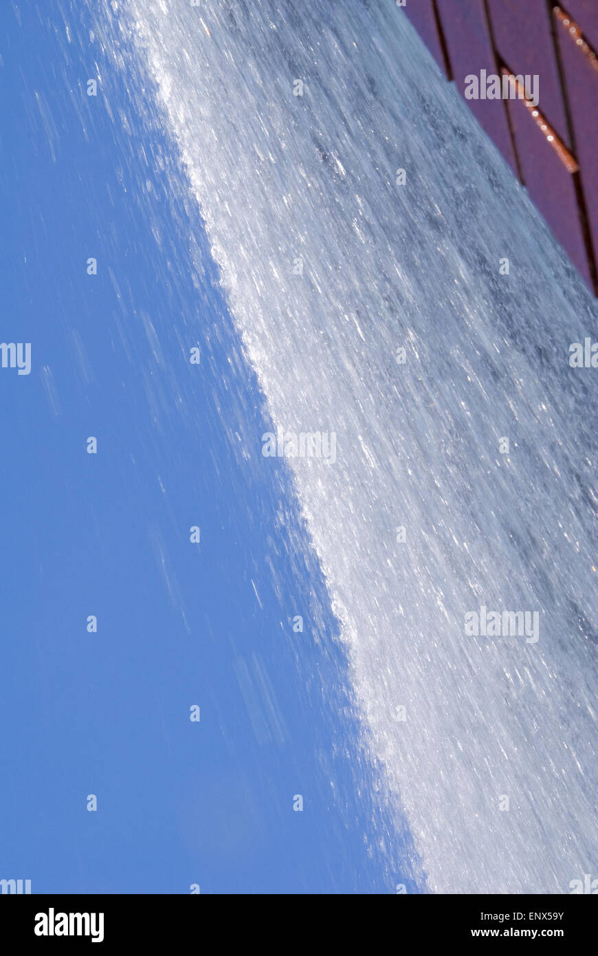 Overflow waterfall hi-res stock photography and images - Alamy