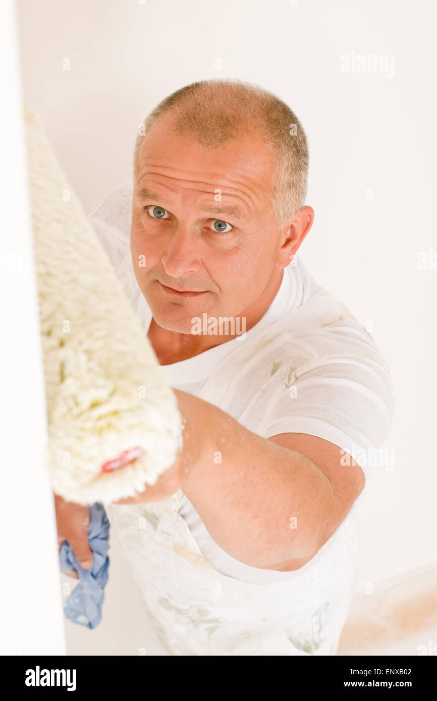 Handyman mature home improvement working hi-res stock photography and ...