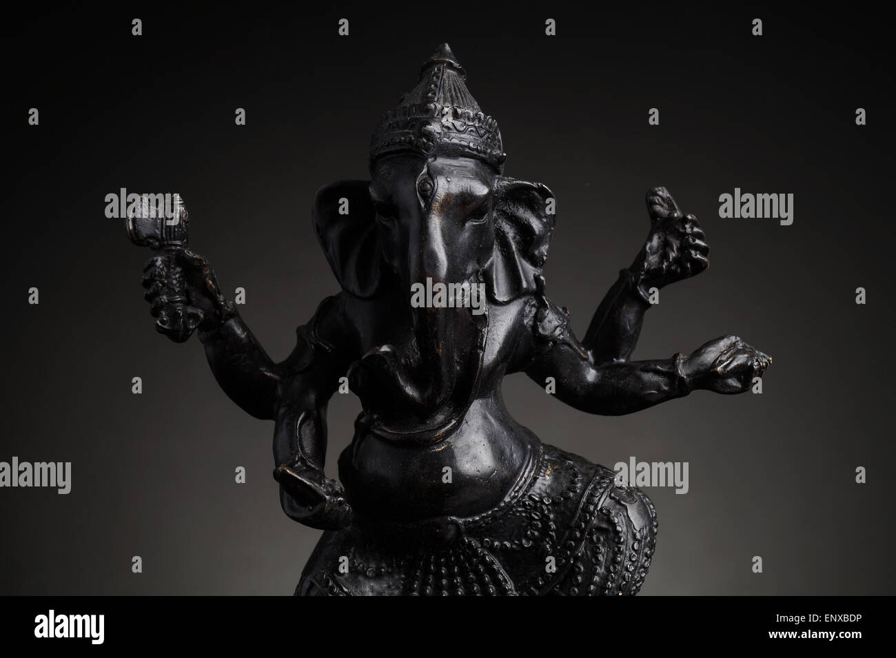 Vishnu statue vertical hi-res stock photography and images - Alamy