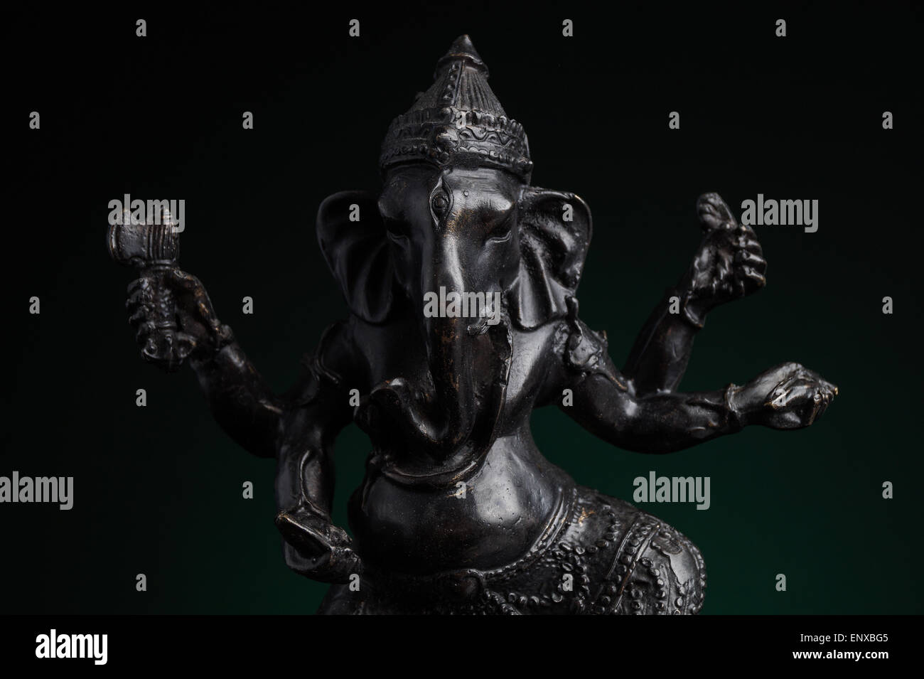 Statue of the Hindu God Lord Ganesha Stock Photo - Alamy