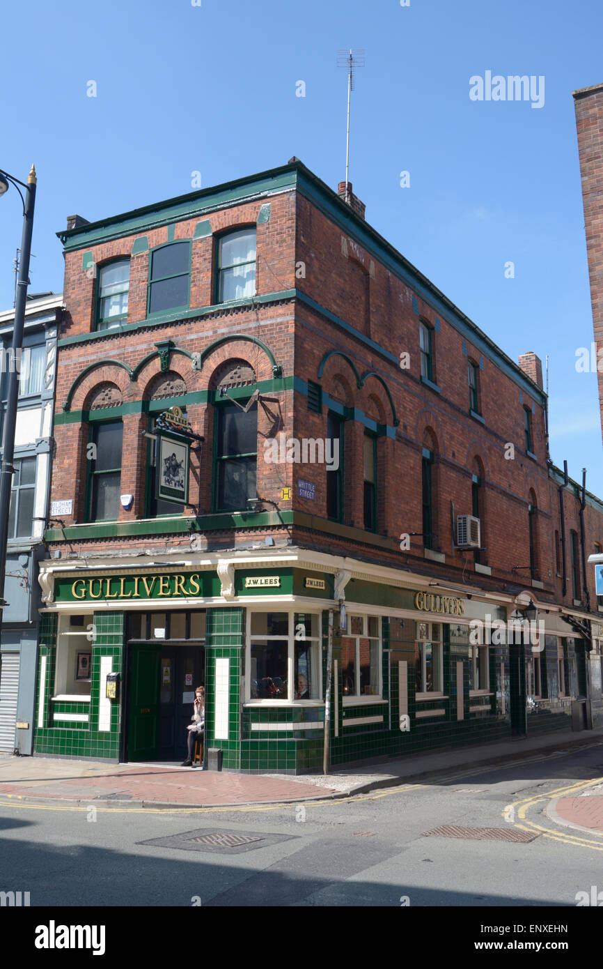 Gullivers public house hi-res stock photography and images - Alamy