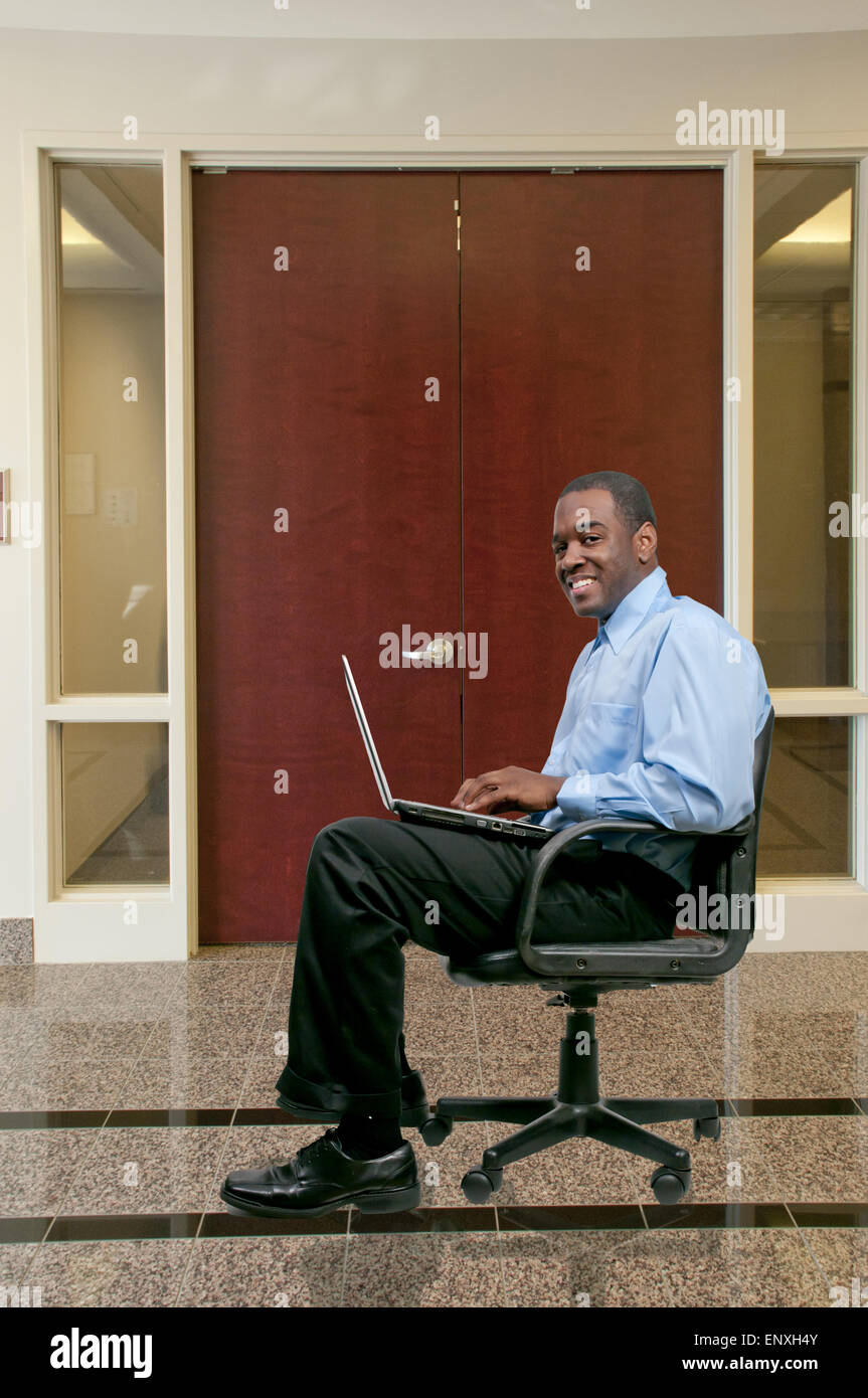 Man Using Computer Stock Photo - Alamy