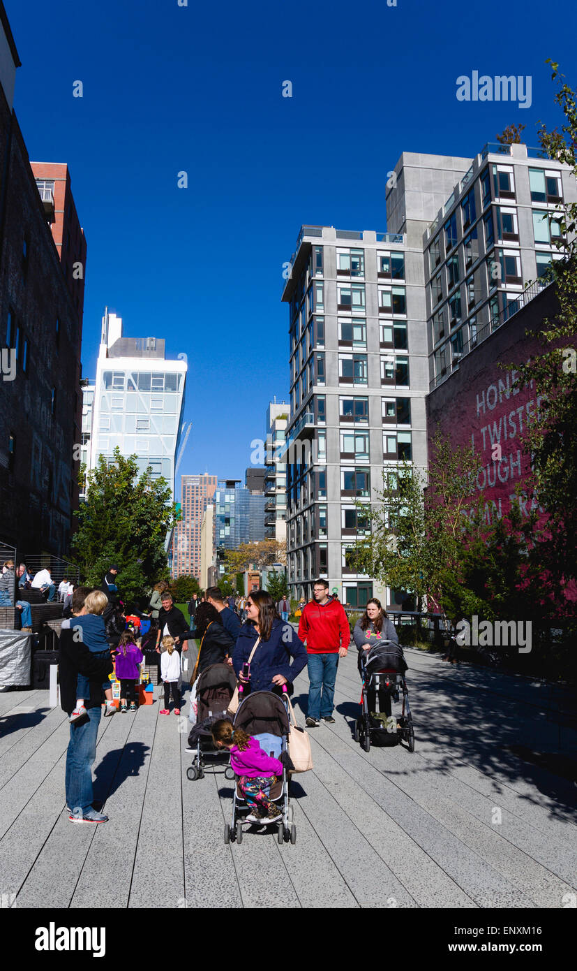 High line art hi-res stock photography and images - Alamy
