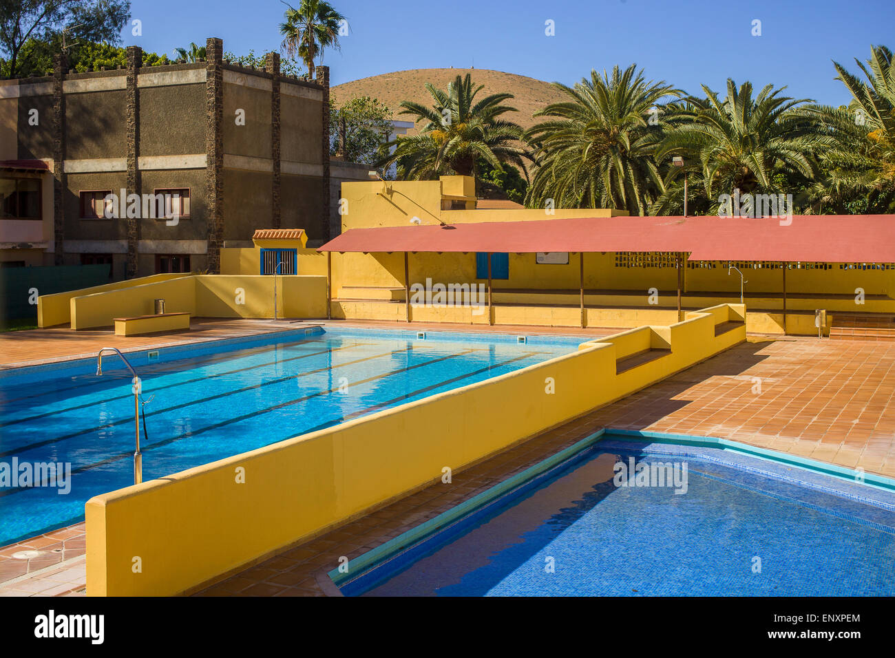 Outdoor swimming pool in Spain Stock Photo - Alamy