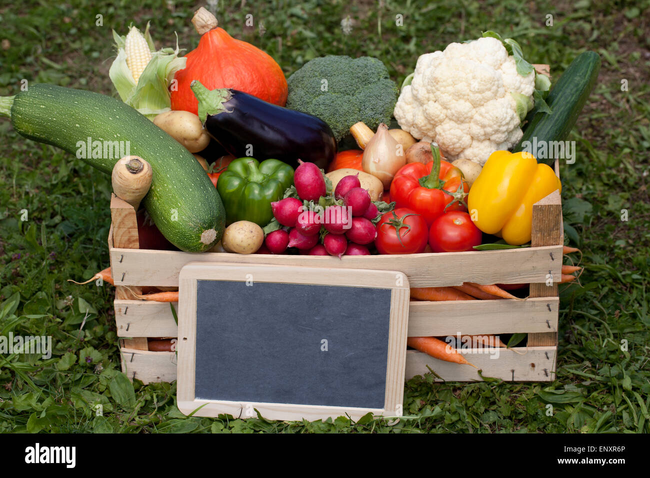 Frisches gemuse hi-res stock photography and images - Alamy