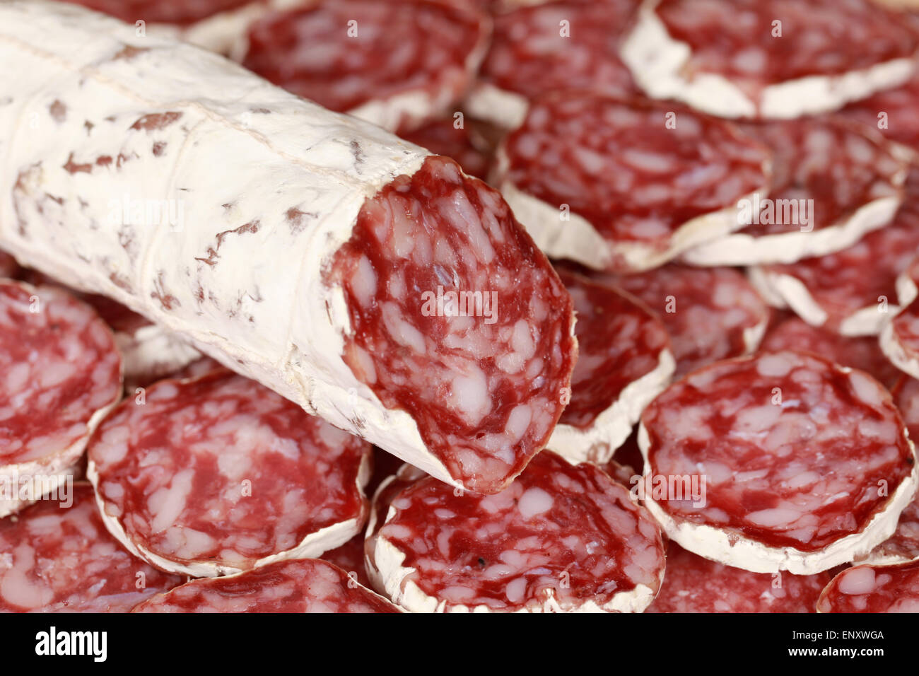 Italienische salami hi-res stock photography and images - Alamy