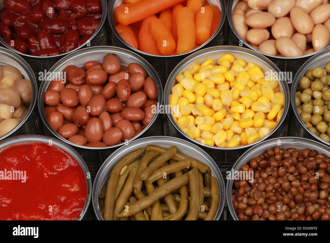 Dosen konserven hi-res stock photography and images - Alamy