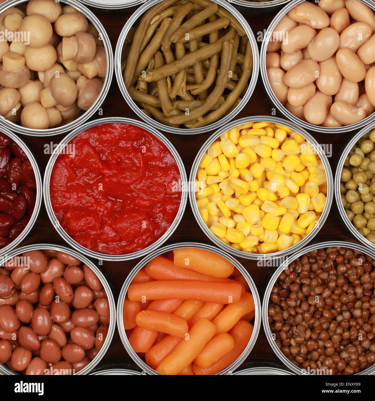 Dosen hi-res stock photography and images - Alamy