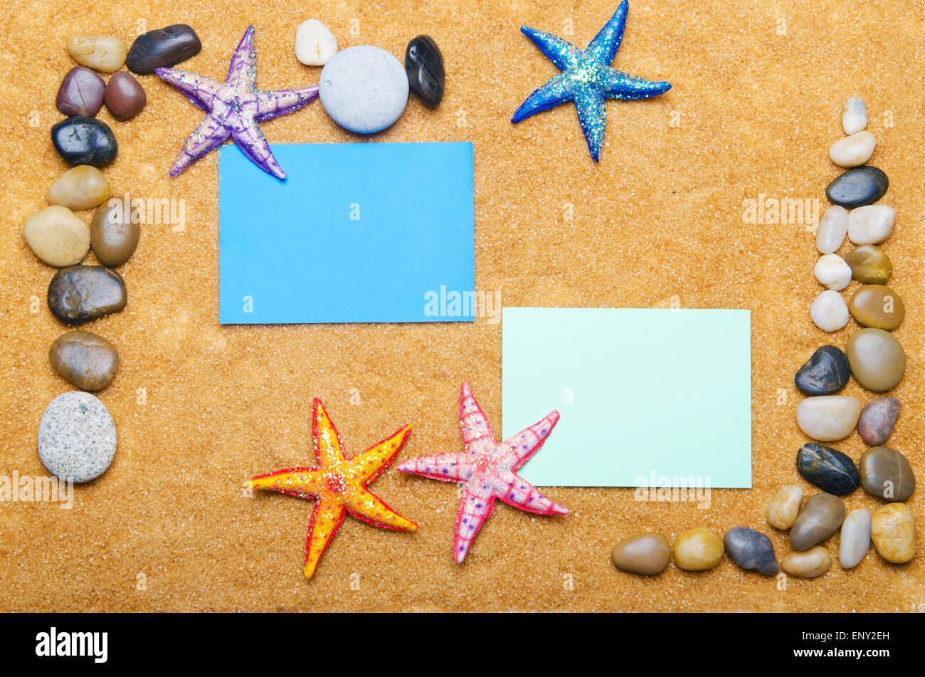 Blank message on sand and pebbles Stock Photo - Alamy
